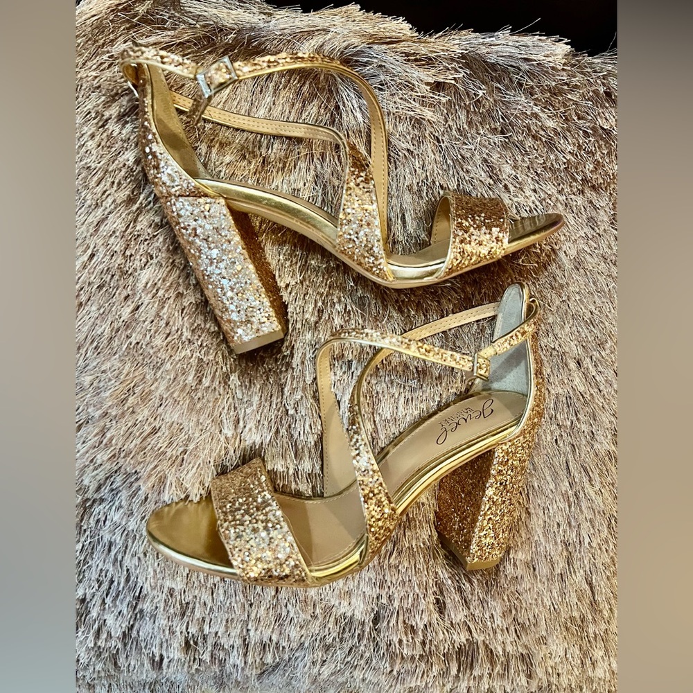 Jewel Badgley Mischka Cook Block Heel Glitter Sandal … Gem